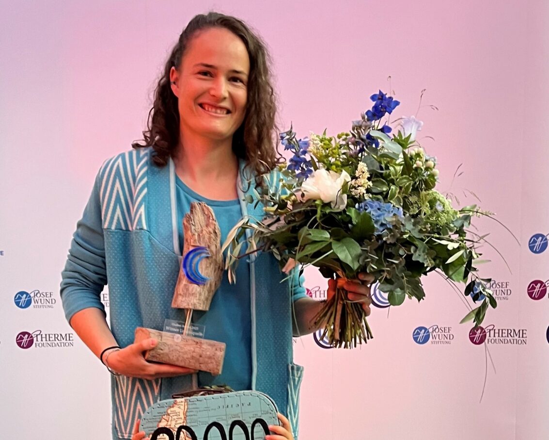 Tamara Theimel erhält Undine Award 2025 für energieautarke Lösung zur Trinkwassergewinnung - Die ...